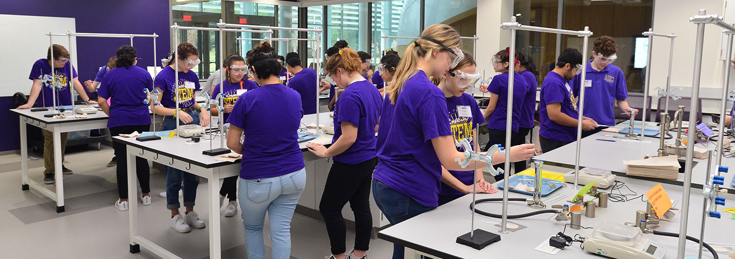 College of Sciences and Mathematics | SFA