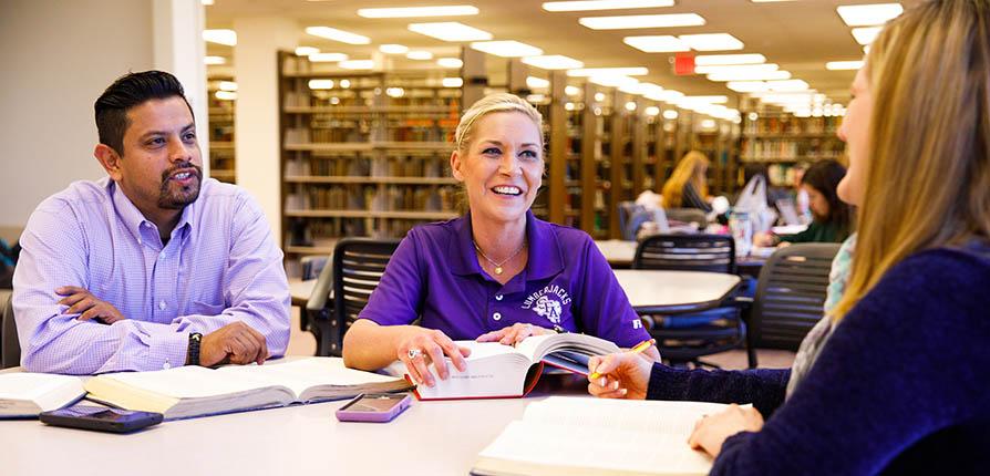 Online Master’s and Doctoral Degrees | SFA Online | SFA