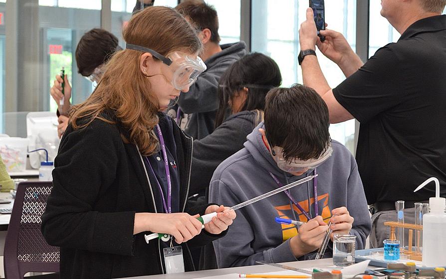 Field Trips and Camps | STEM Education and Research Center | SFA